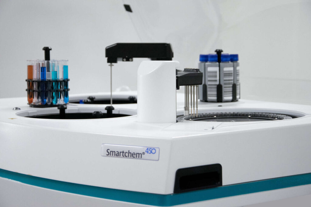 Automated Discrete Analyzer model SmartChem® 450 – CG Scientific